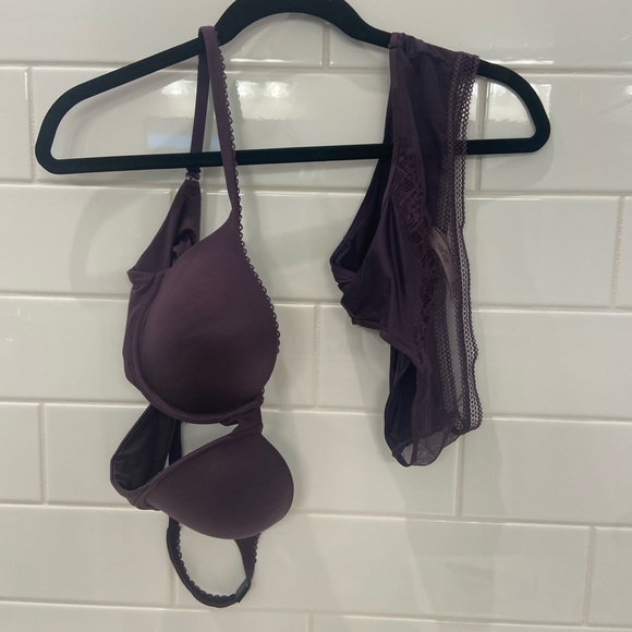 Victoria's Secret | Intimates & Sleepwear | Body By Victoria Bra And ...